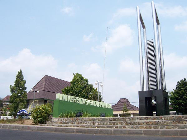 4 Universitas Indonesia Masuk Top 100 Kampus Terpopuler di Asia | LAzone.id