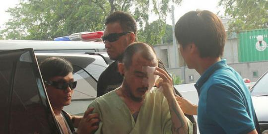 Berry Luka Parah, Jadwal Manggung Saint Loco Berantakan! | LAzone.id