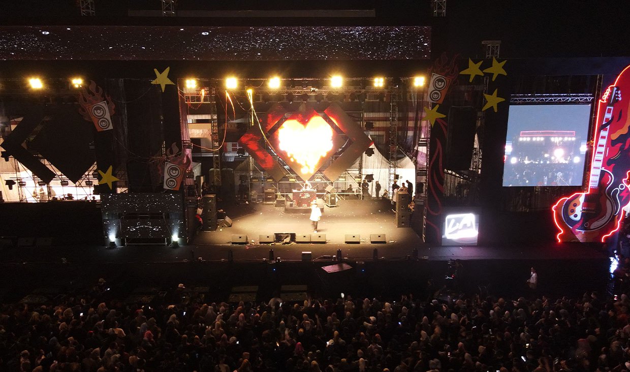 Siap-siap sama Penampilan Raisa di FLAMEFEST Banjarbaru versi Lazone.id ...