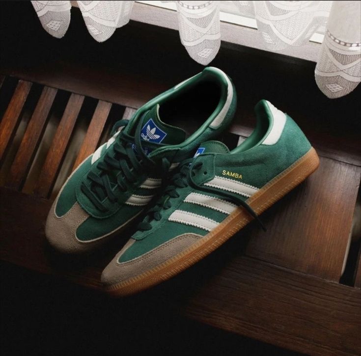 Mix & Match Outfit Adidas Samba: 5 Ide Gaya Keren | LAzone.id