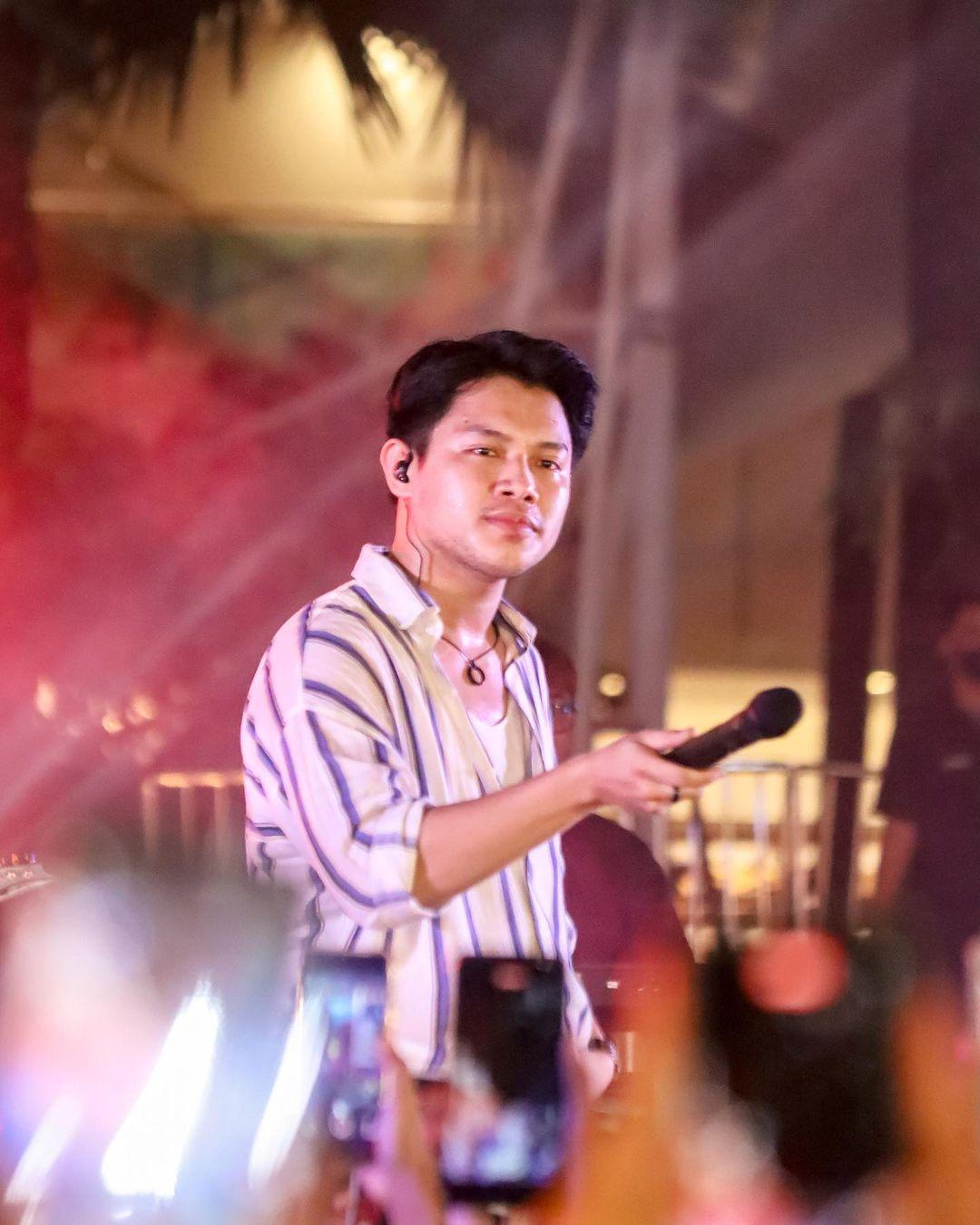 7 Penyanyi Indonesia Newcomer: Wajah Baru di Panggung Musik 2024 ...