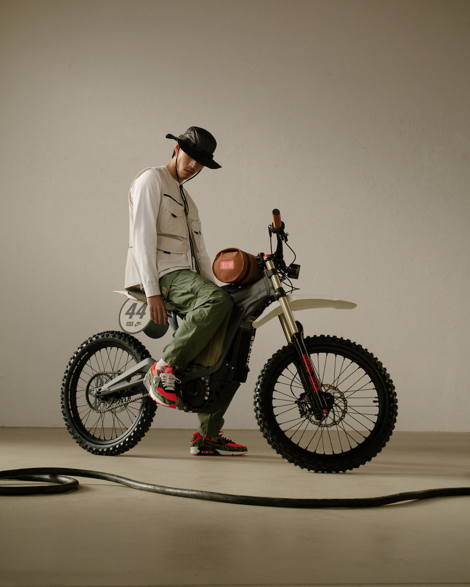 Ketika Nike Jadi Inspirasi Modifikasi Motor Elektrik | LAzone.id