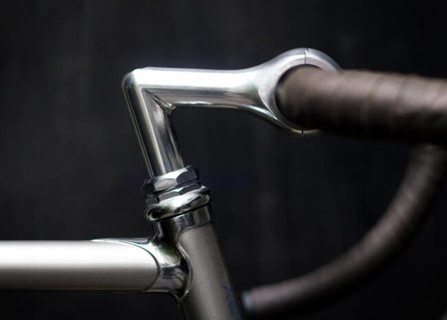 Ini Beda Quill dengan Threadless Stem di Sepeda | LAzone.id