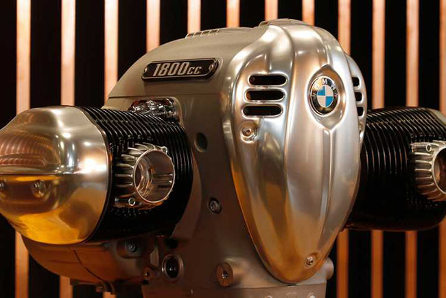 Nih Mesin Boxer BMW Paling Gahar! | LAzone.id