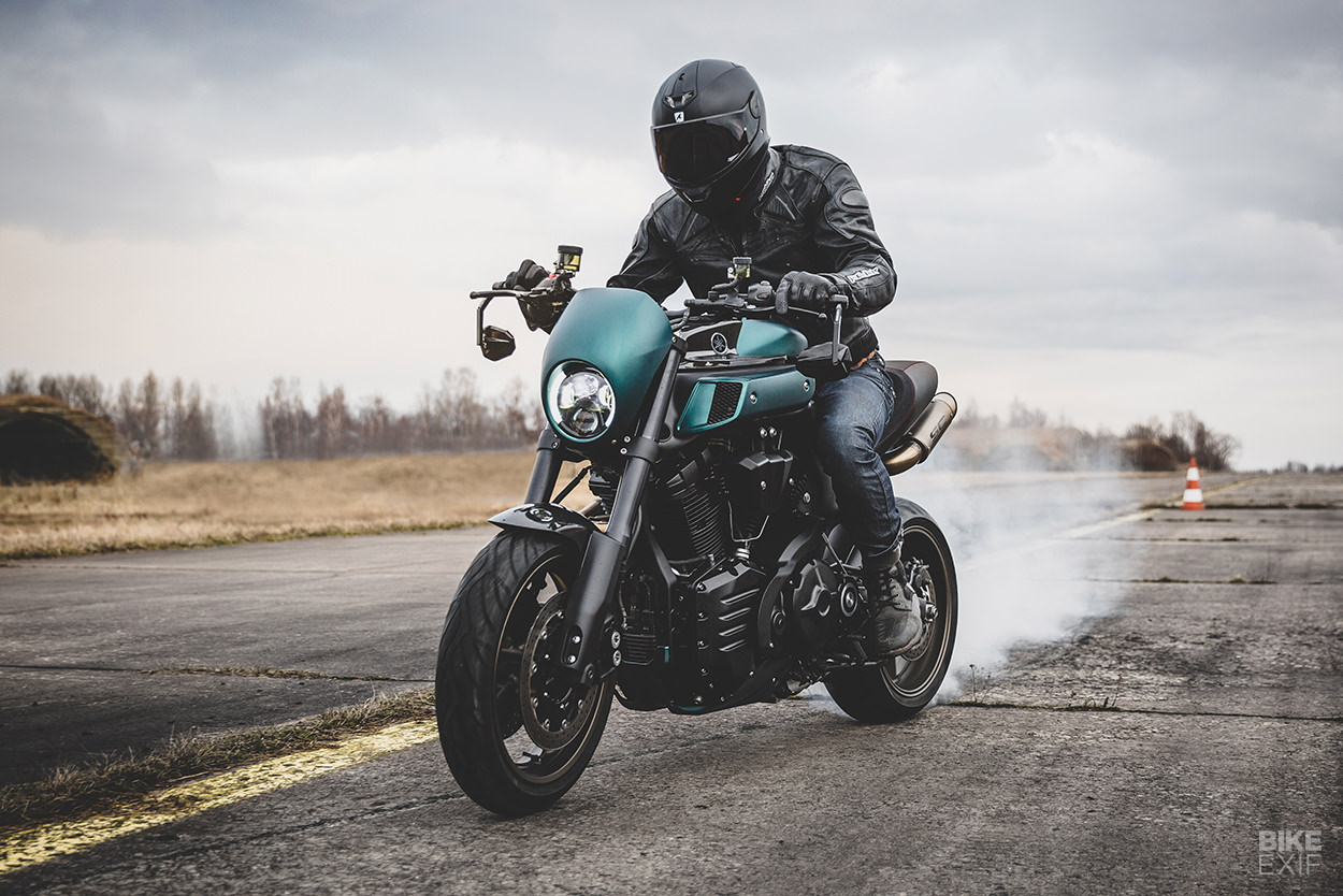 Body Sporty Muscle Bike Yamaha | LAzone.id