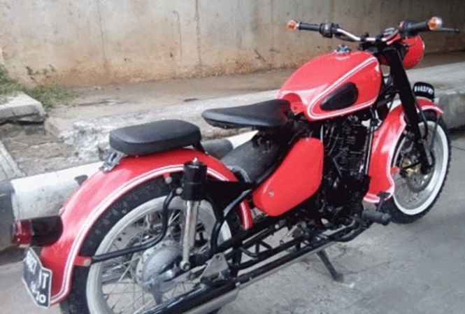 Gaya Vintage Scorpio 250 Ini Bikin Nostalgia! | LAzone.id