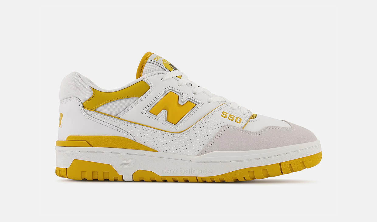 New Balance 550 Dipermak dengan Aksen Kuning | LAzone.id