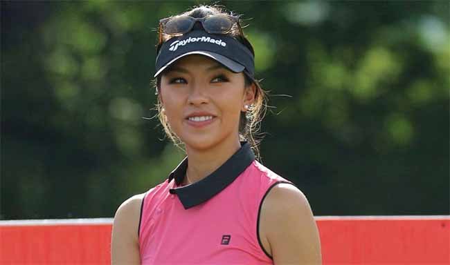 Muni He, Atlet Golf Yang Bikin Meleleh | LAzone.id