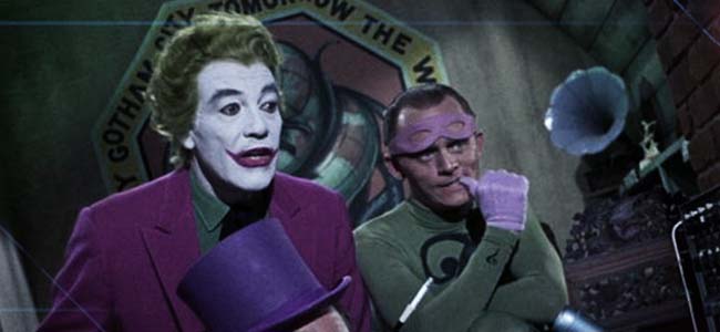 Joker Vs Riddler: Sama-sama Gila Tapi Beda Kadar | LAzone.id