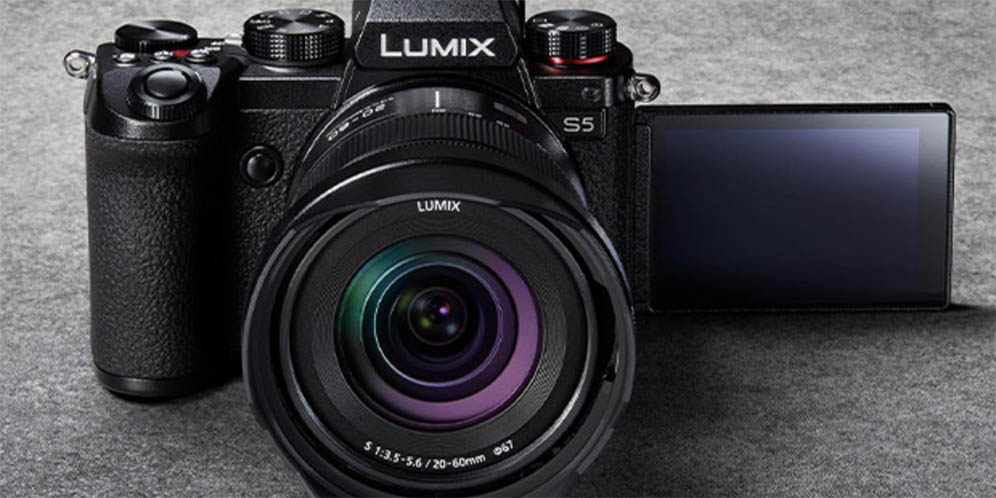 Spesifikasi Mirrorless Full Frame Panasonic Lumix DC-S5 | LAzone.id