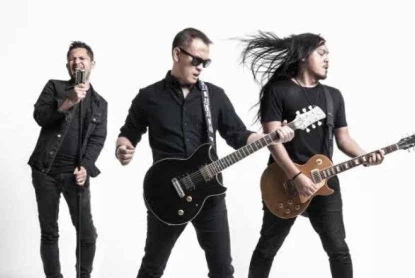 Kisah Di Balik Lagu Hits Andra And The Backbone | LAzone.id